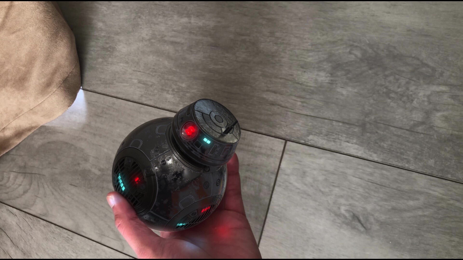 ArtStation - DARK BB8