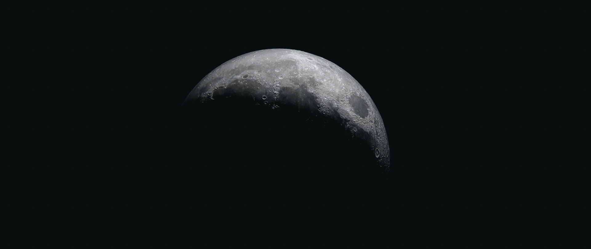 ArtStation - Lunar Luminescence - A Cinematic Moon Animation