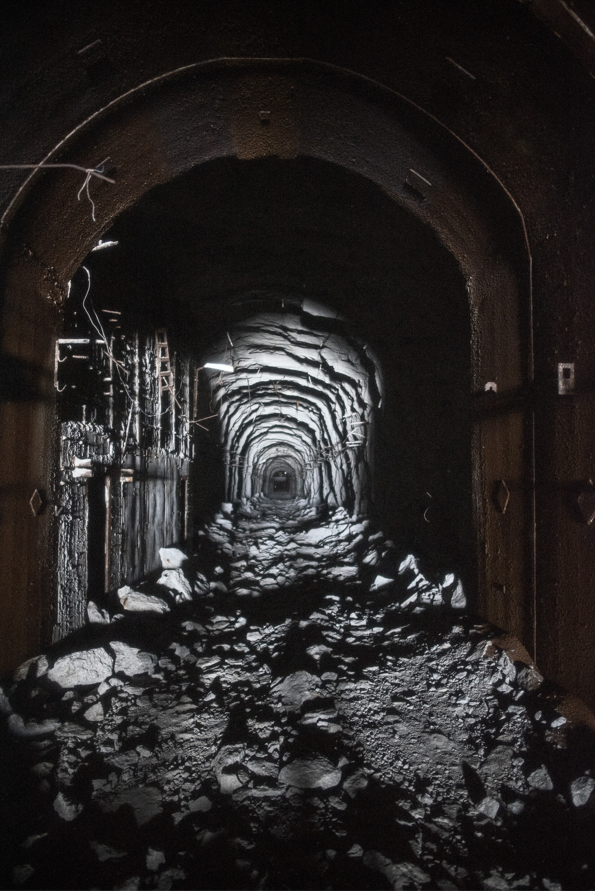 ArtStation - Unfinished alternate command post