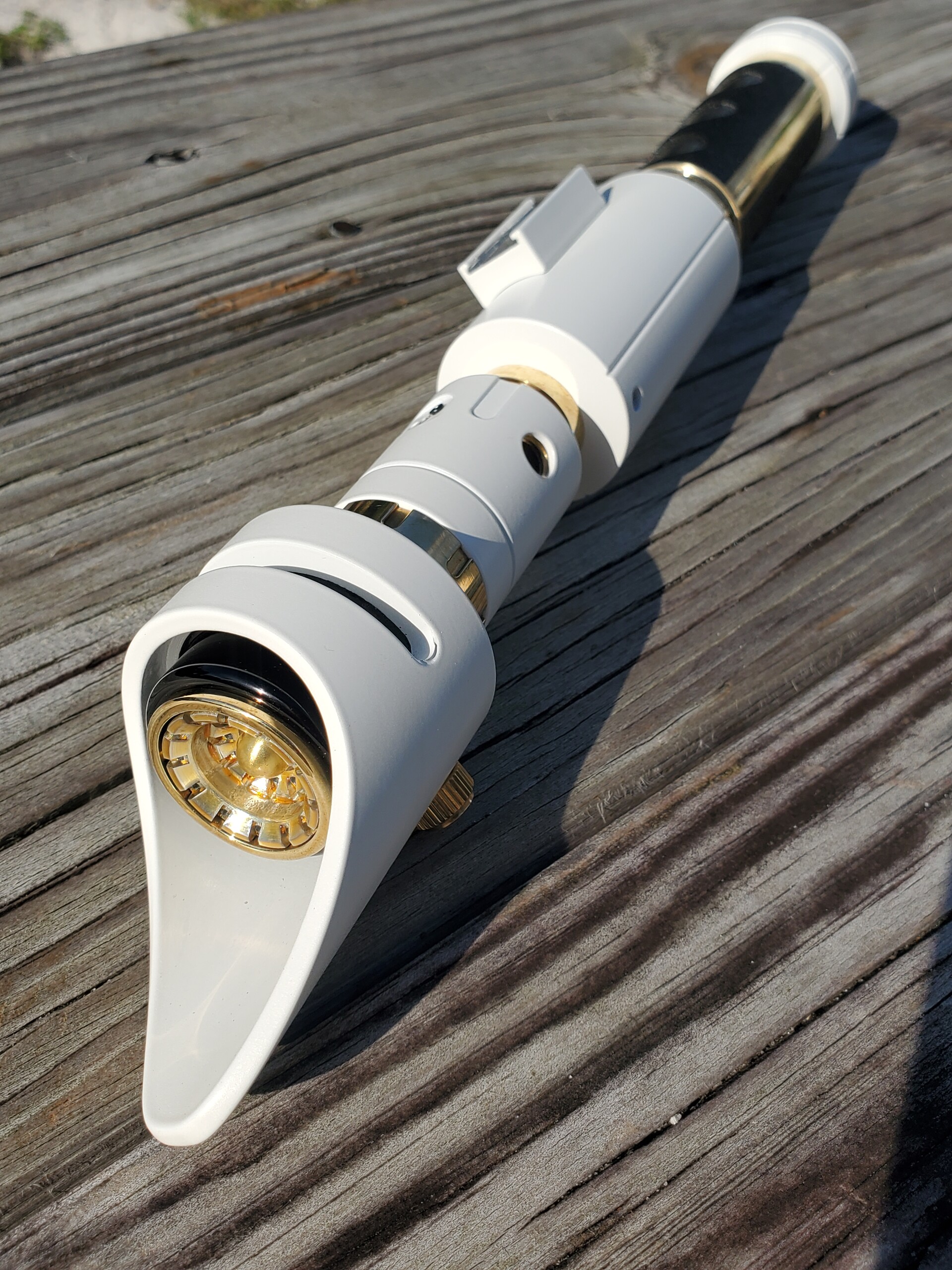 ArtStation - Ven Zallow, Lightsaber Powdercoat Commission