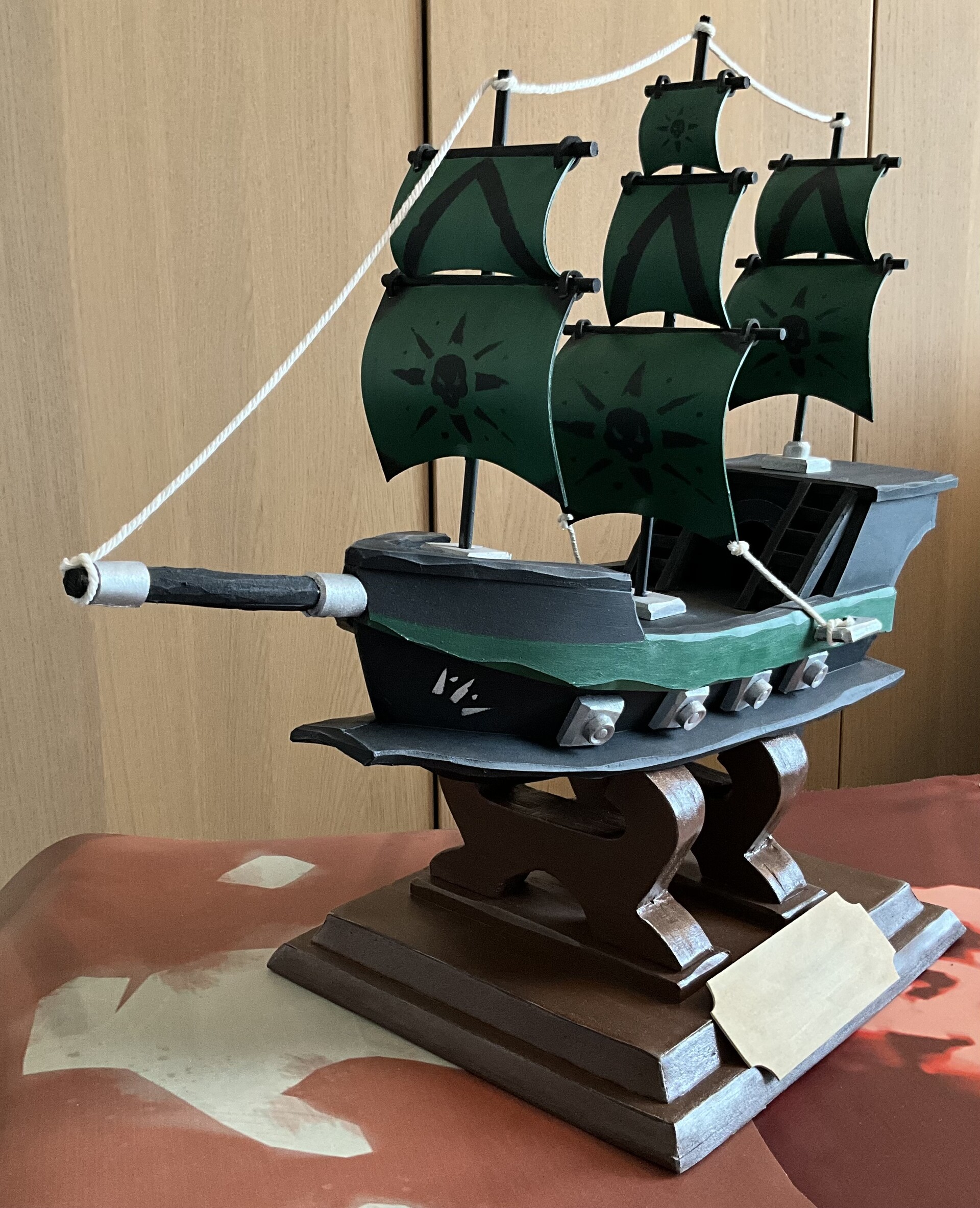 Liz B - Sea of Thieves inspired Galleon with Obsidian livery