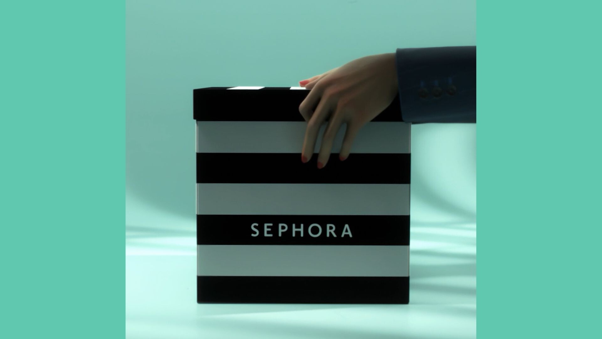 ArtStation - Sephora + Hauslabs - Hand Animation