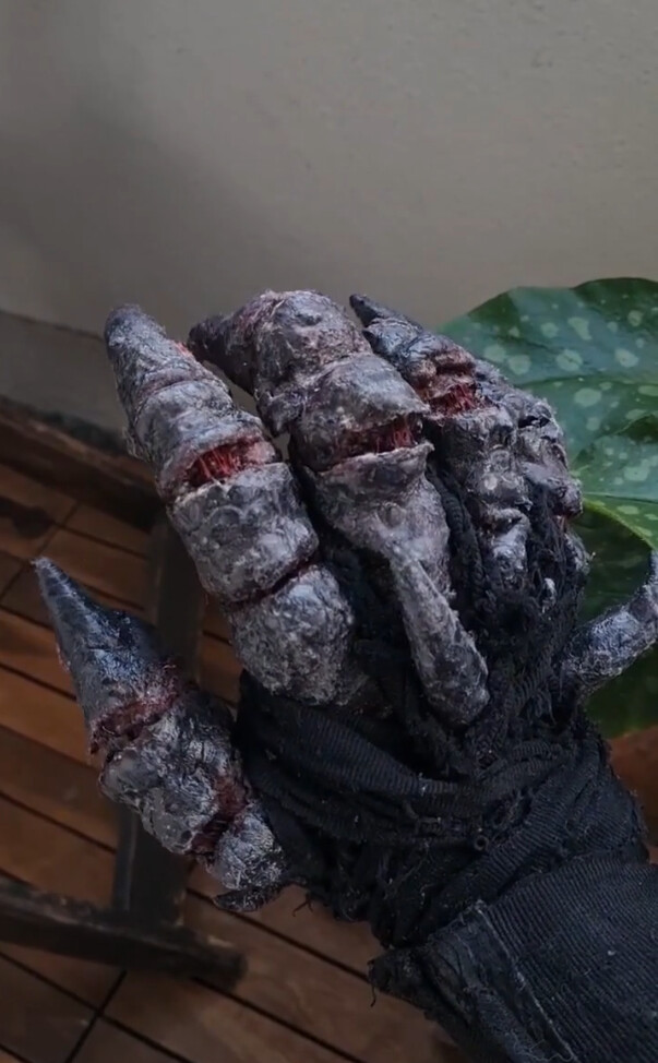 ArtStation - Life Action Movie/LARP Prop - Hand Mutation SFX 2024