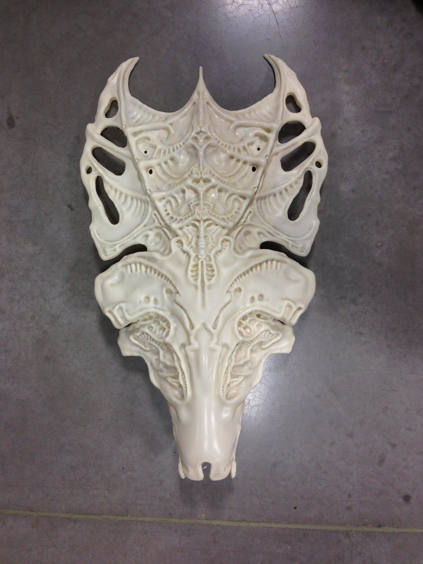 Xenomorph Queen Skull 8 Queen Xenomorph Ideas | Xenomorph, Alien