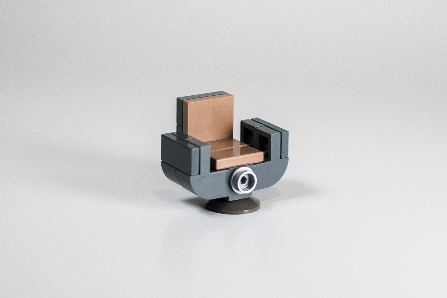 Calvin Sun - Chair: The Captain