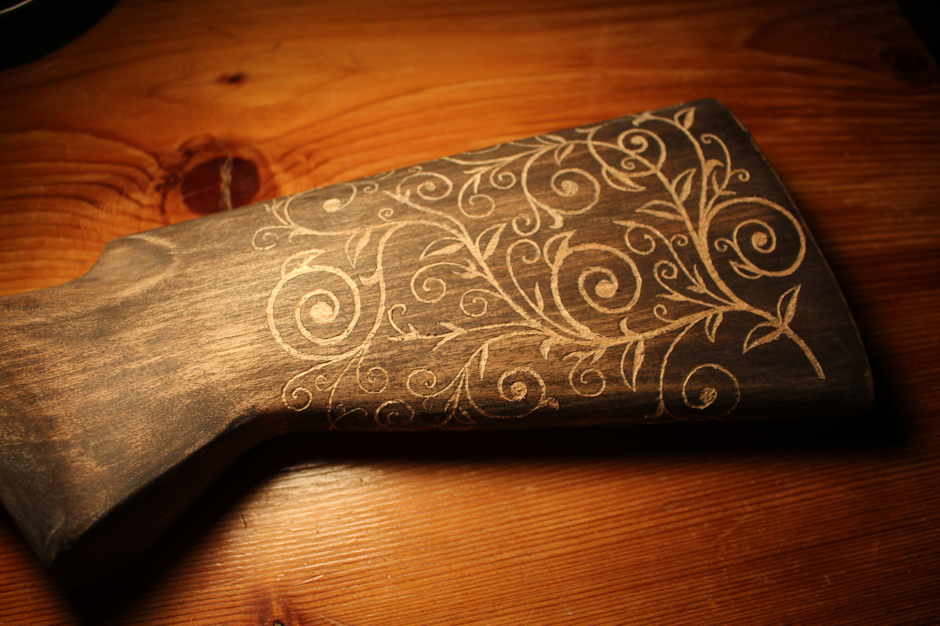 ArtStation - Shotgun Stock Carving, Devin Flack