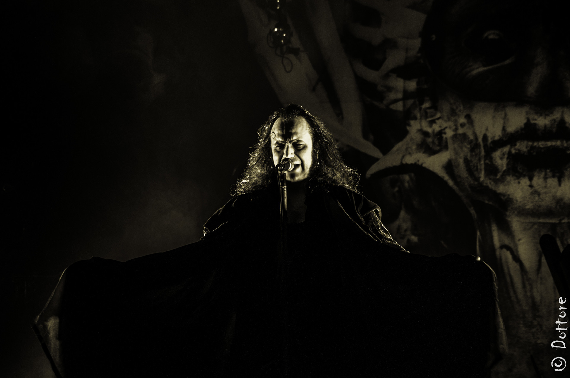 + The Haunted Dimension Studio + - 2015 - Moonspell Live in Danzig - II