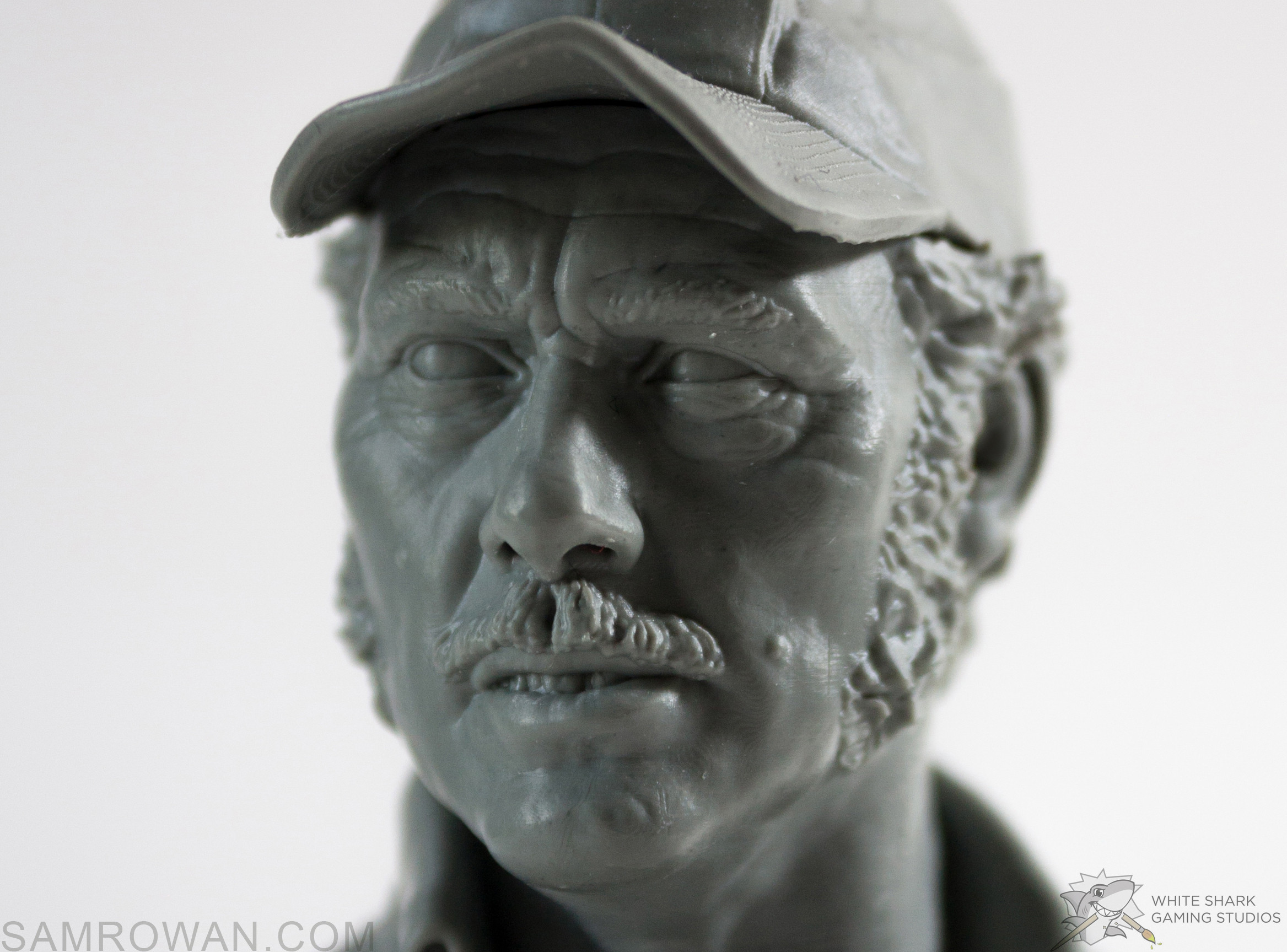 Sam Rowan - Fairwell-and-adieu resin bust
