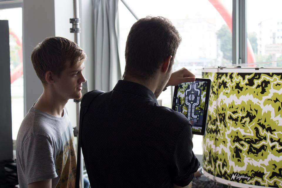 ArtStation - N-Lightning (AR)