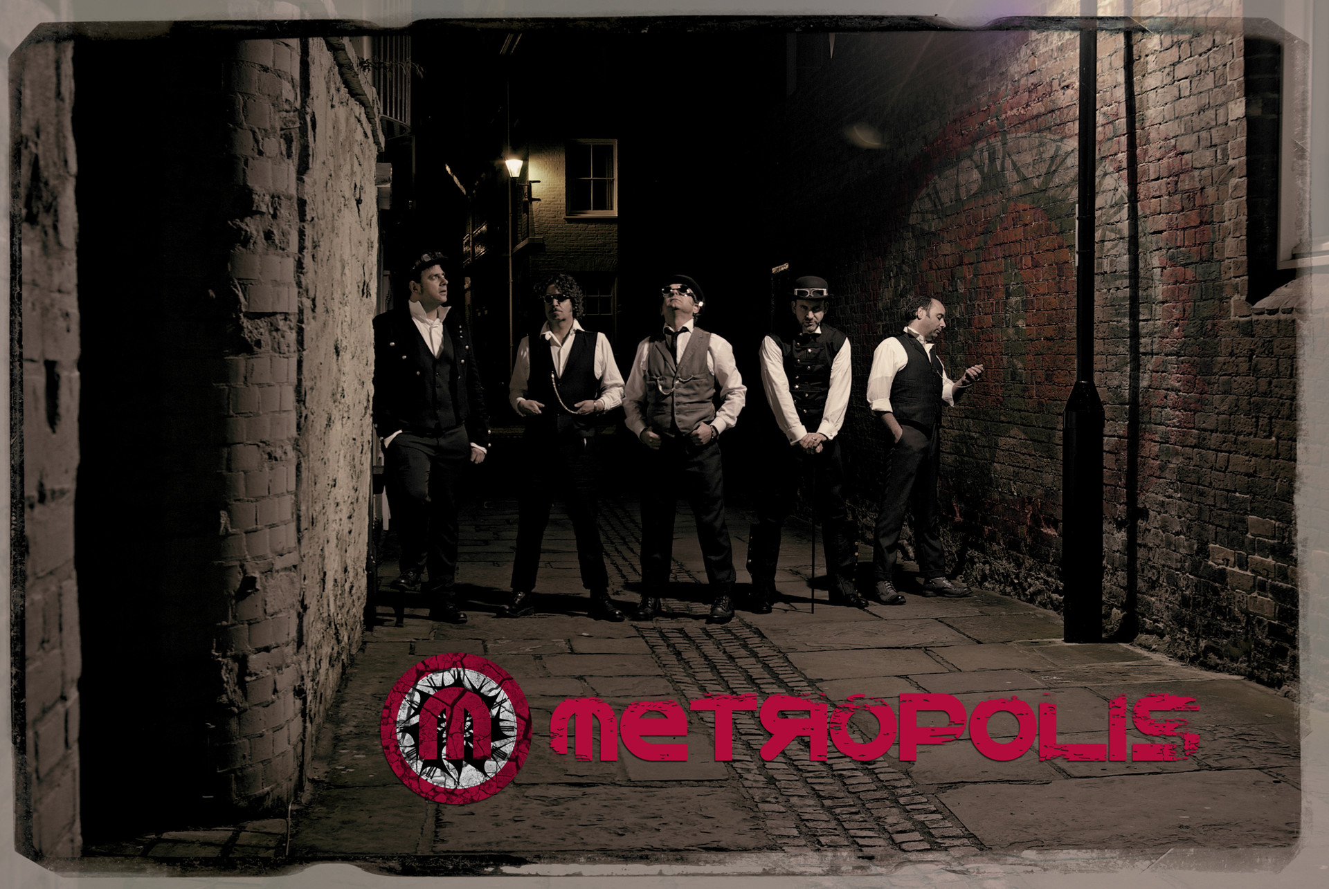 Chris Longman - METROPOLIS band media