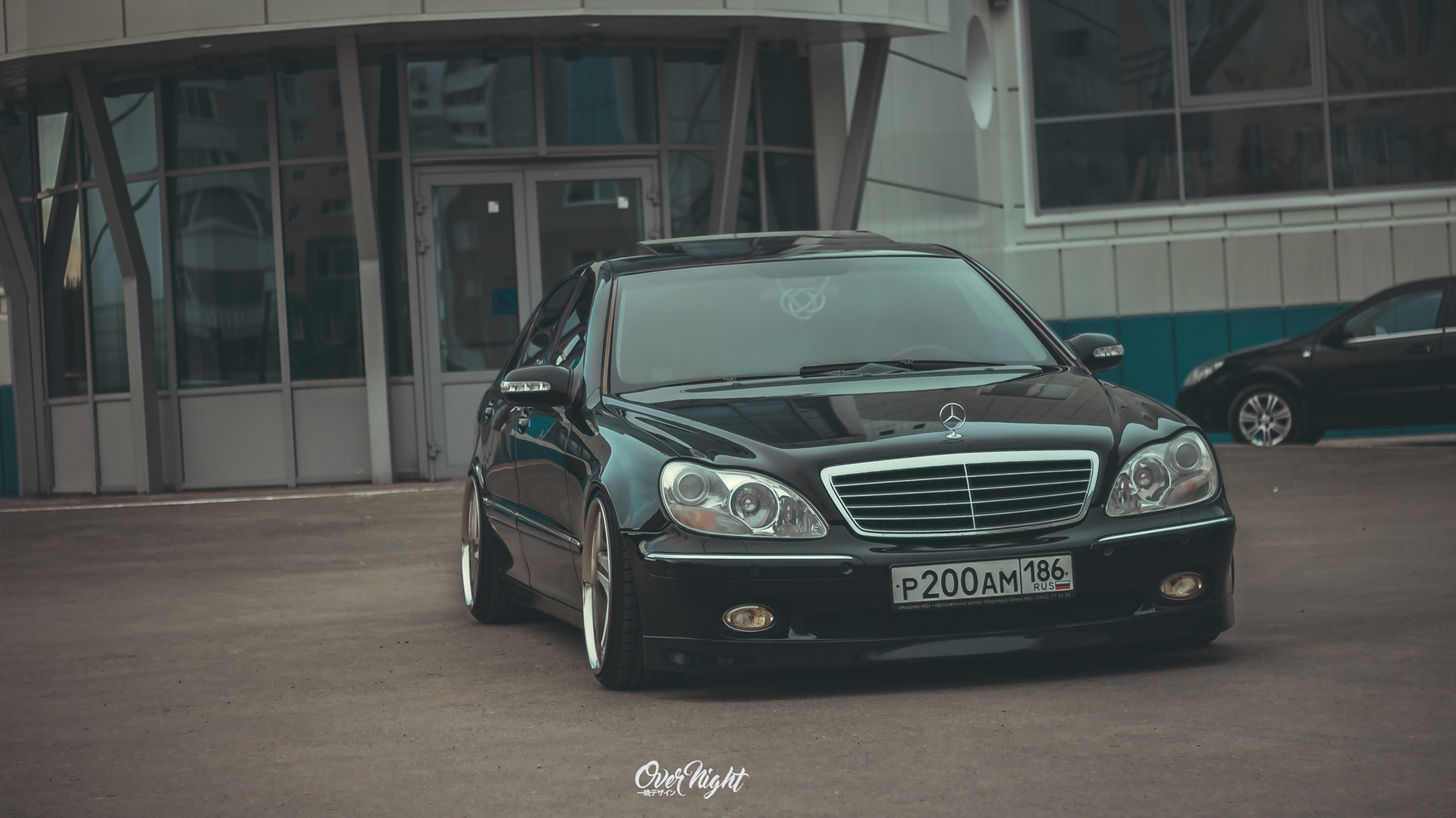 .GRIDVENOM . - Mercedes Benz W220 VIP