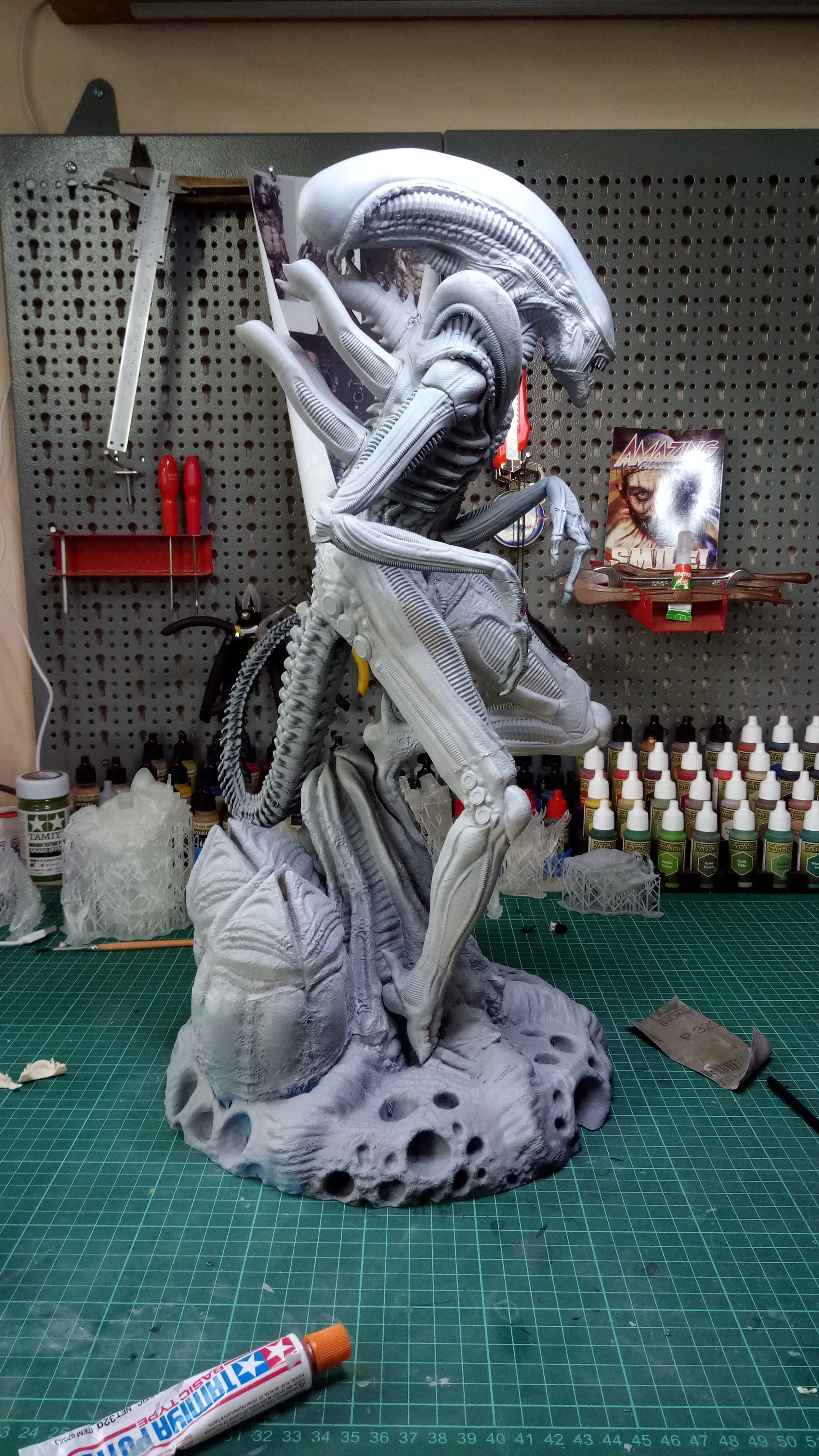 prometheus xenomorph statue