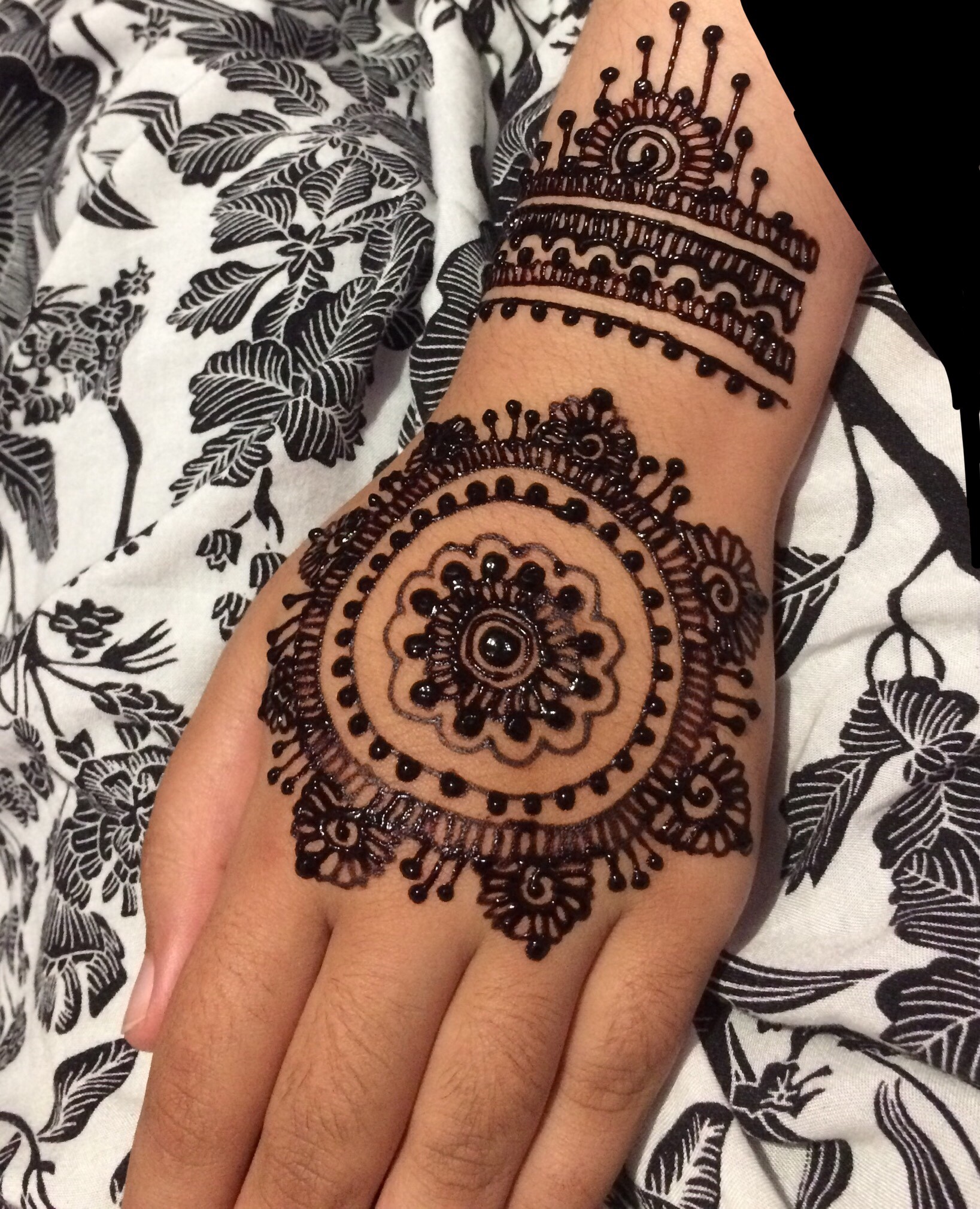 ArtStation - Henna Design For Hand And Wrist