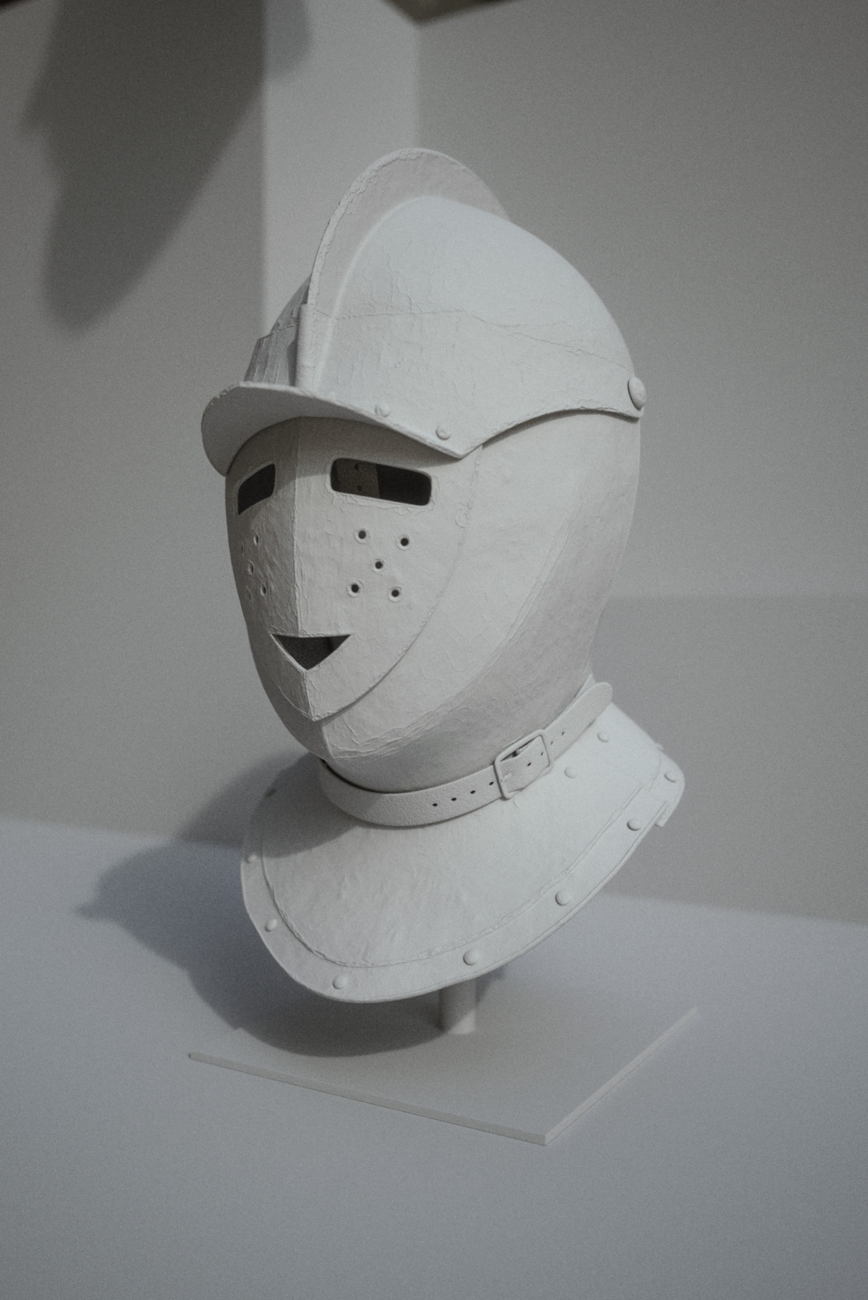 Dmitry Kremiansky - Smiling Knight