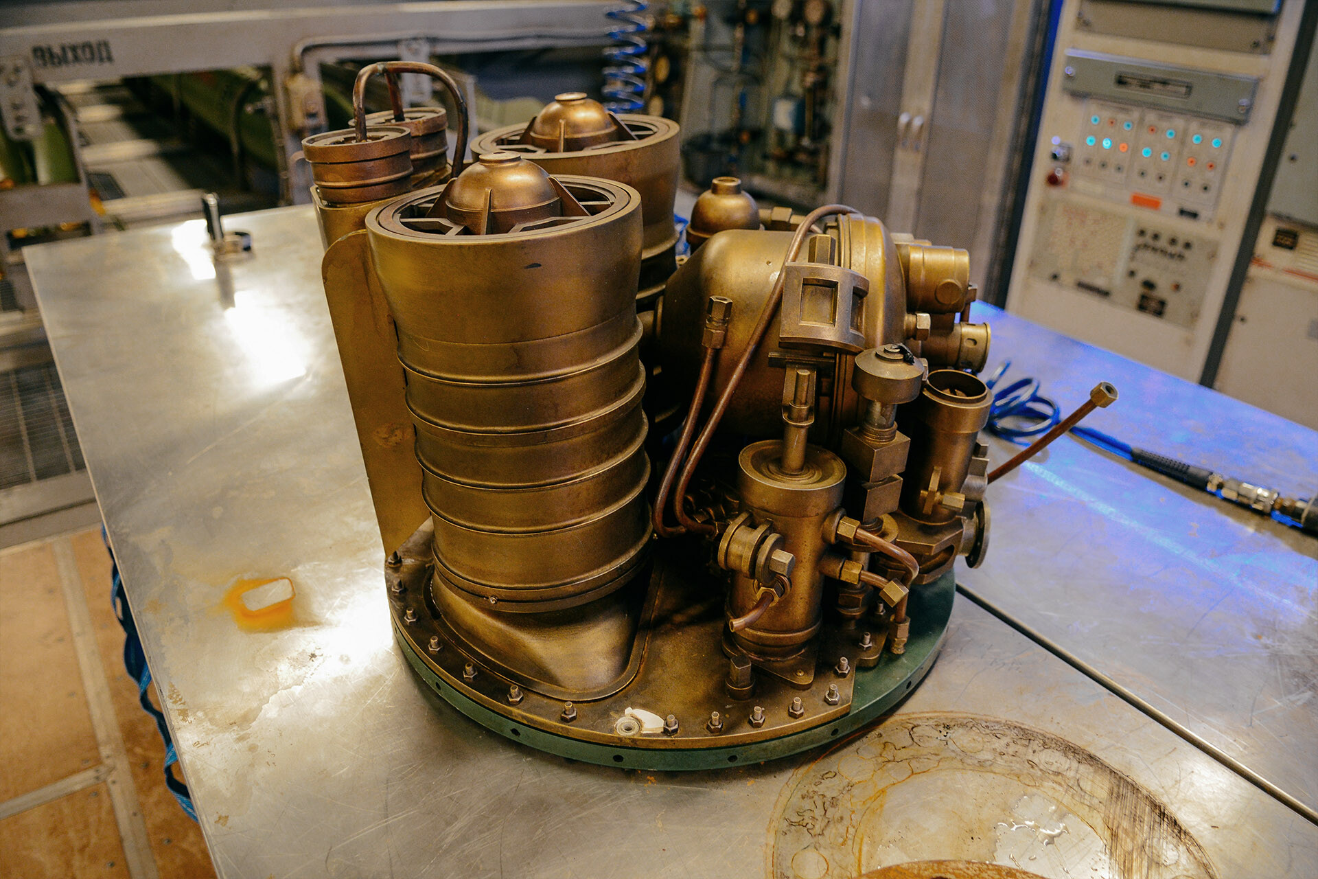 Benjamin Donnelly - AQUAMAN Type 53 Torpedo Exposed Engine