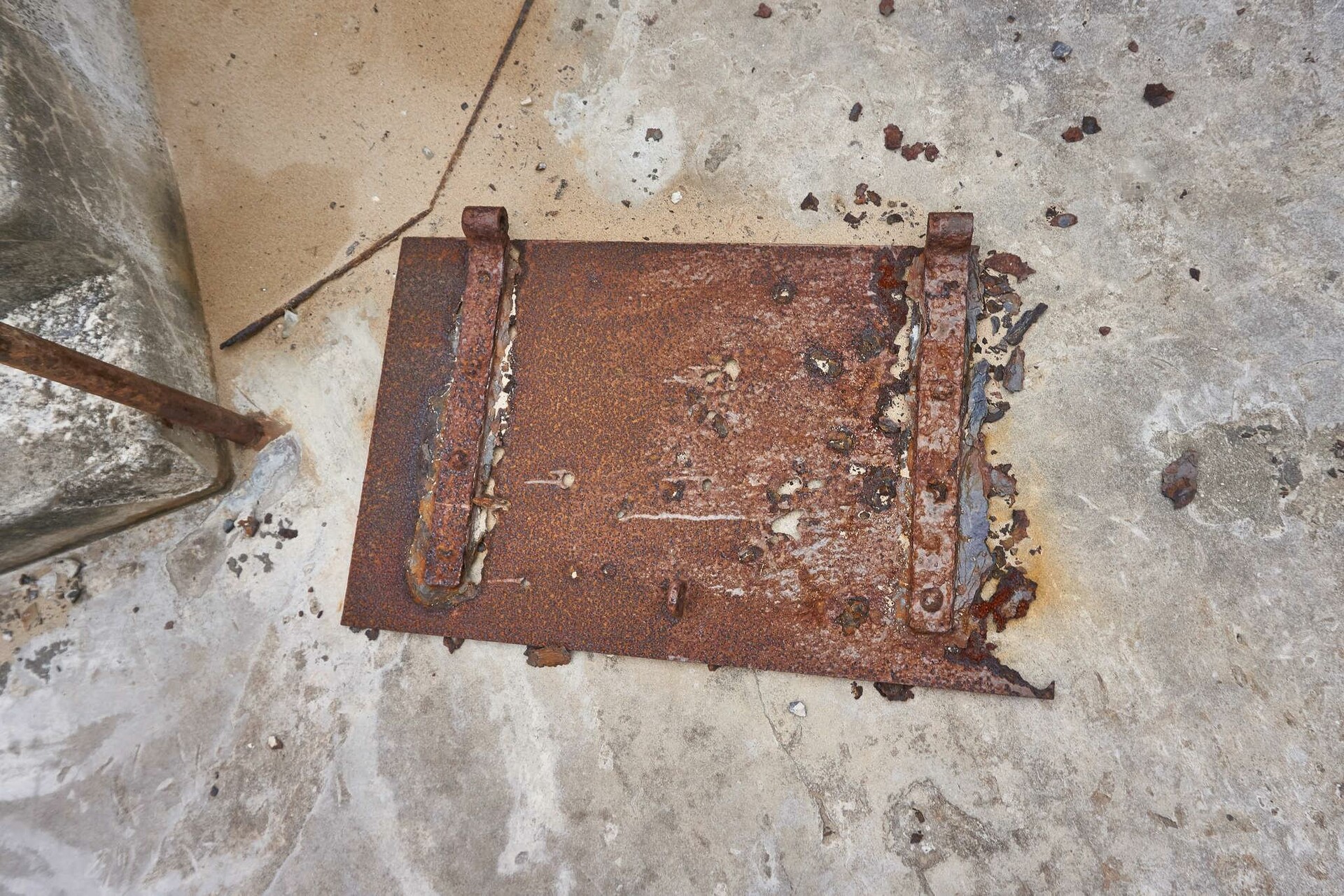 FOTOREF.COM Photo Packs - 137 photos of WWII Concrete Fortification