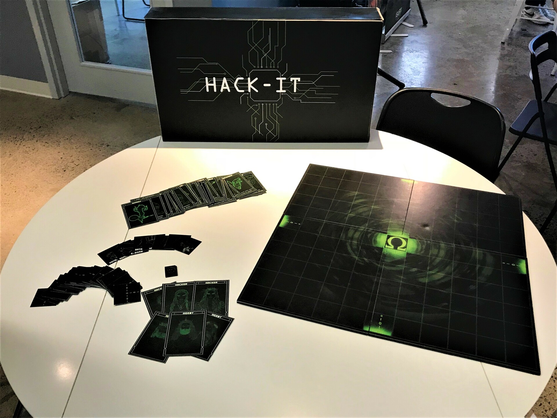 ArtStation - "Hack It" Boardgame