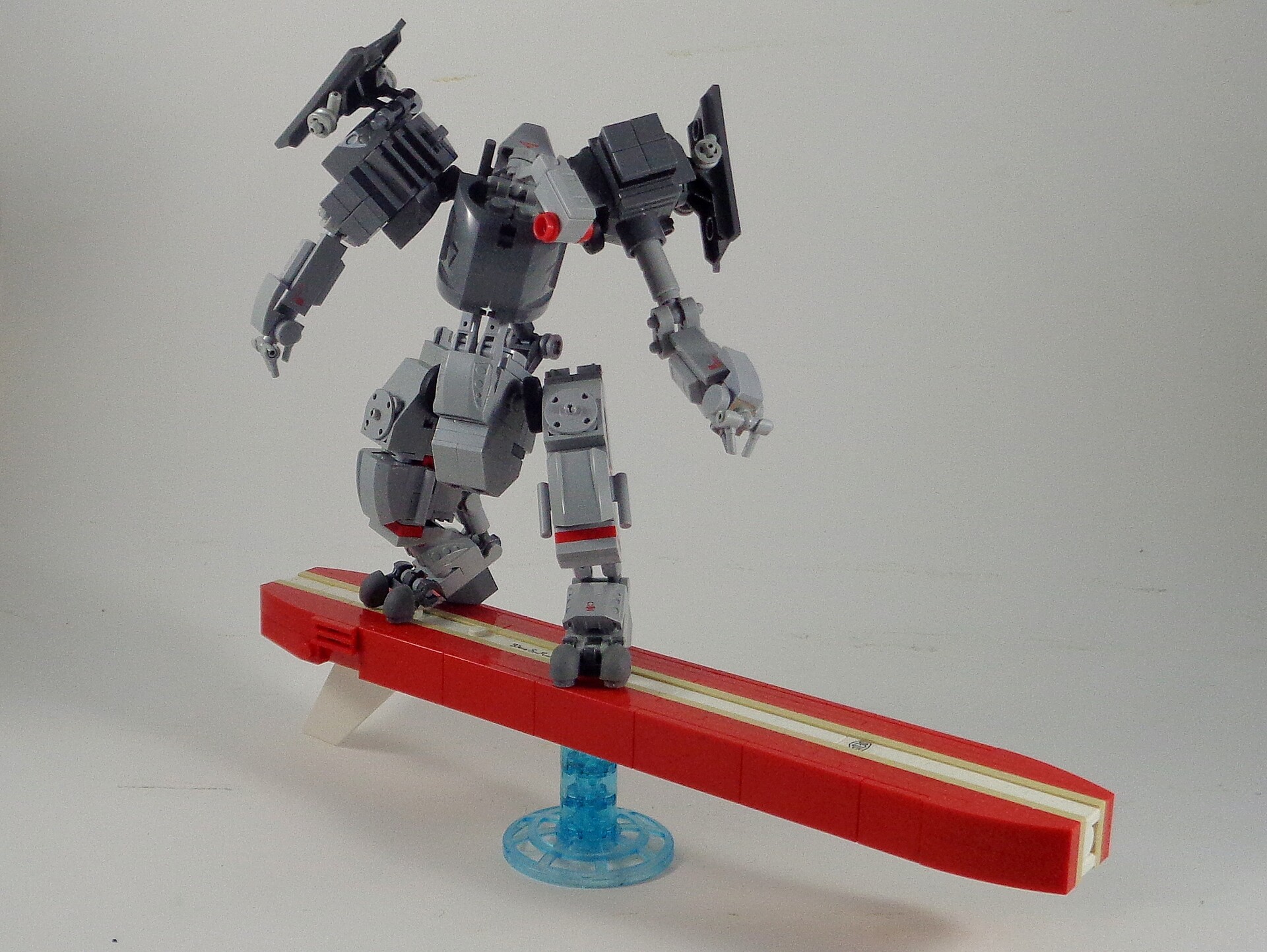 ArtStation - FCA Magnus 2 Mech goes surfing