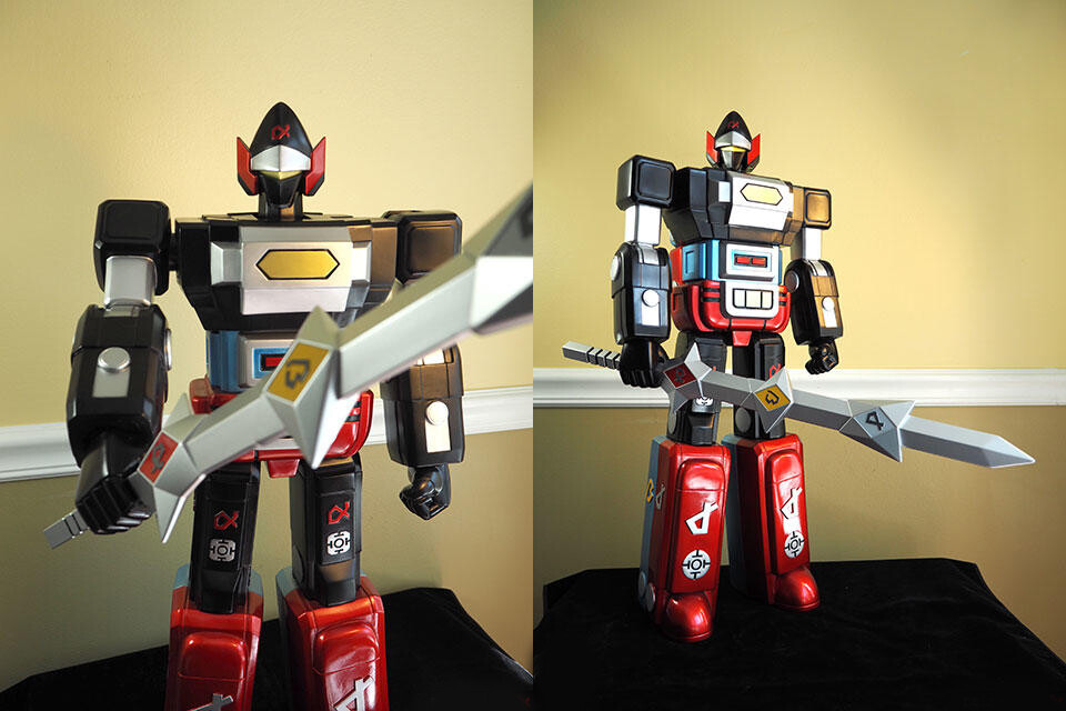 Pray Wibowo - ALBEGAS Vinyl Toy