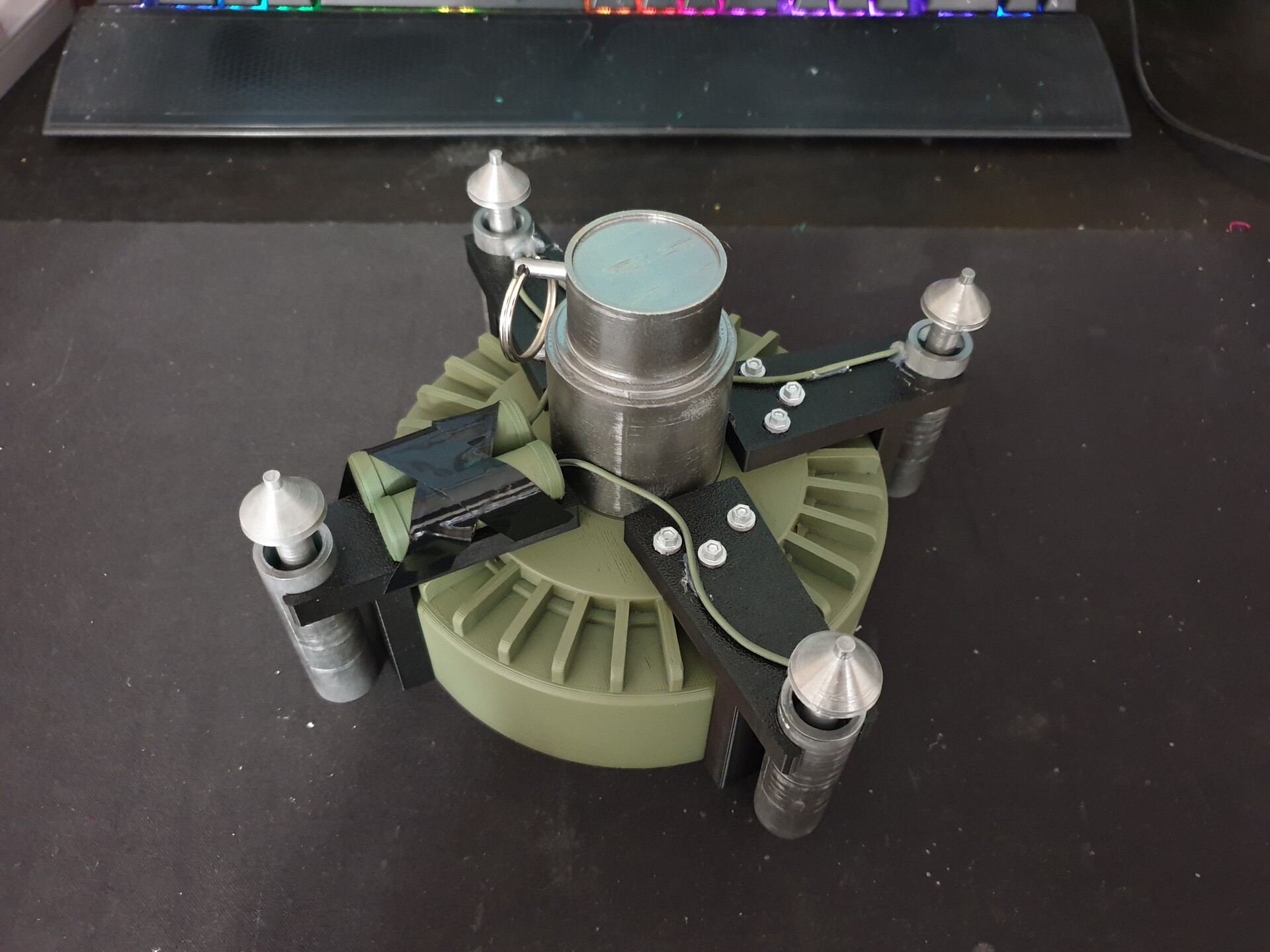 Andrew "Andarne" Campbell - Fuze's Cluster Charge