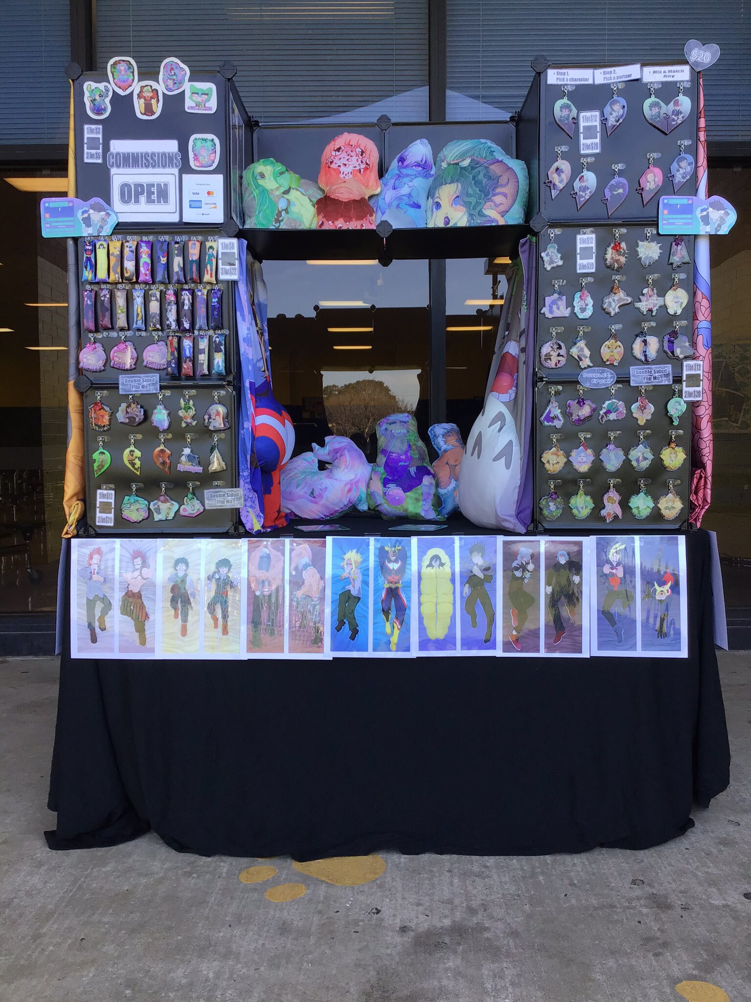 Hiro ・ AllKindsOfYES - 2020 Artist Alley Display