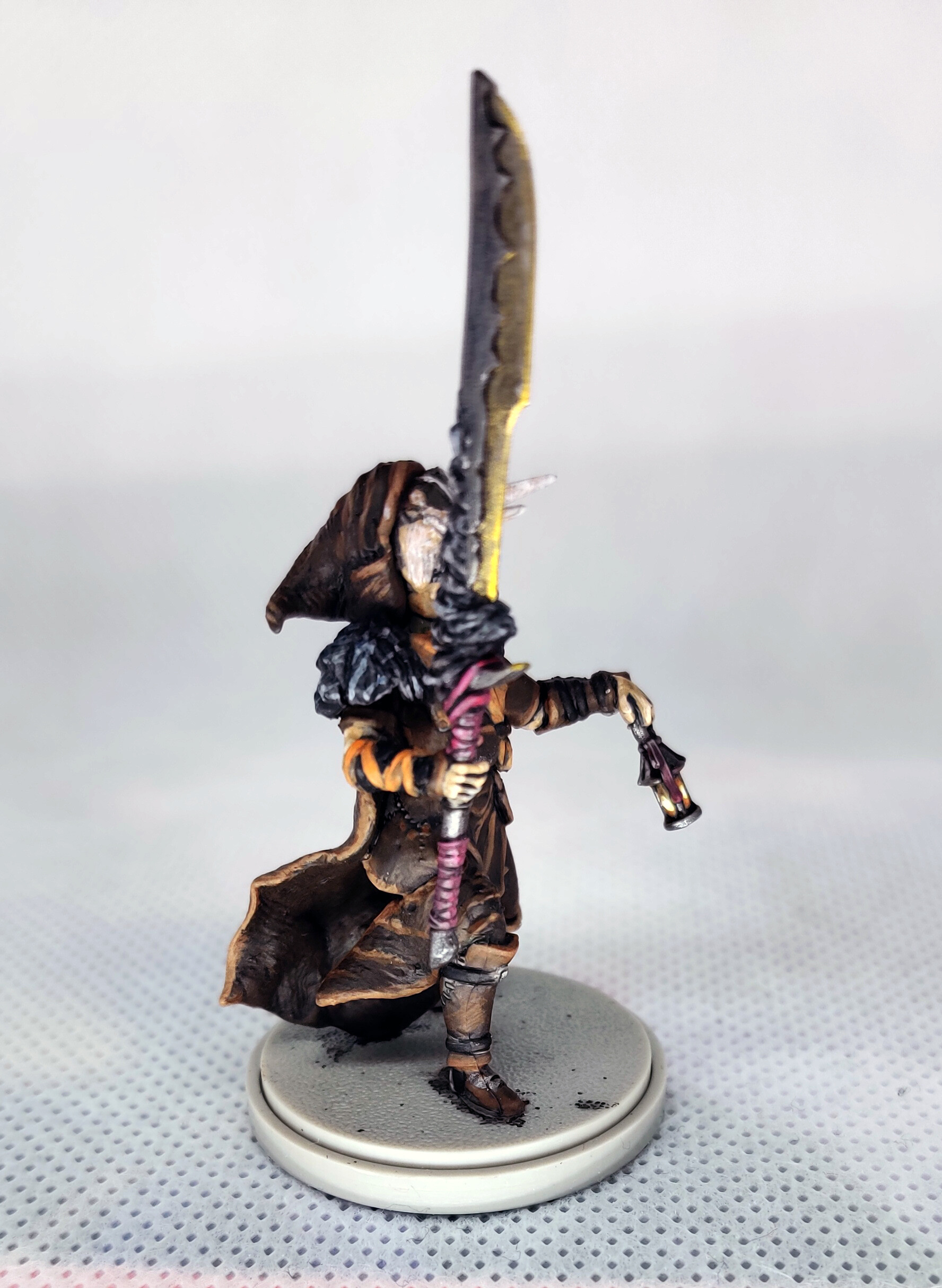 Dan Manzella - Leather Coat Survivor (KDM)