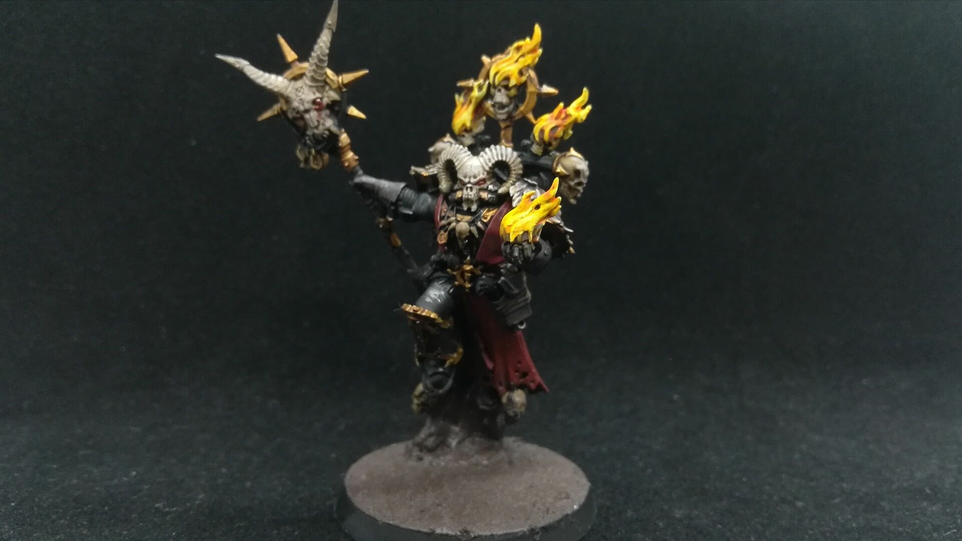 ArtStation - Warhammer 40k Master of Possession Painted by W.M