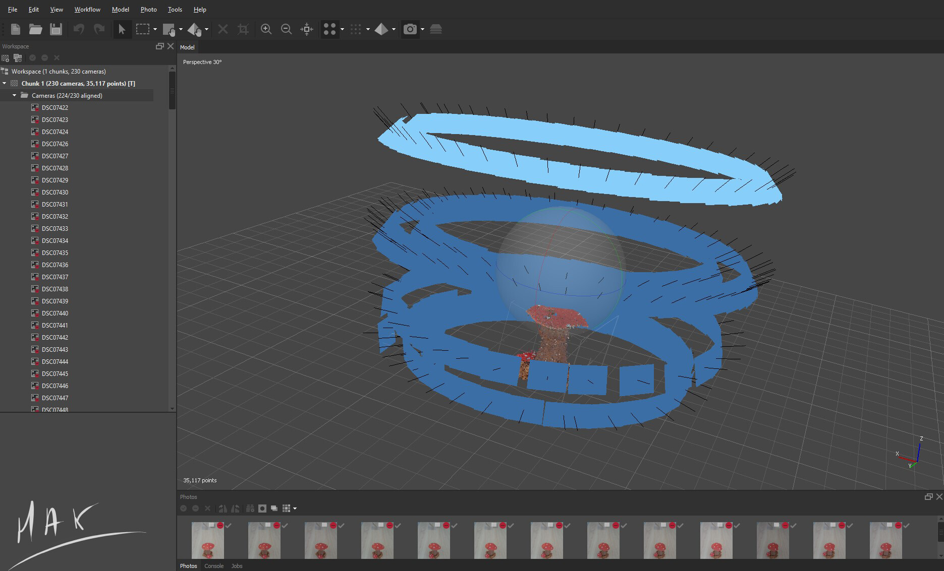 MAKRAM DAOU - Chocolat Mushroom with crisped rice