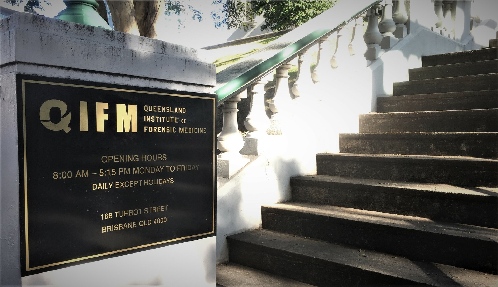 Samantha Dabrowski - ABC 'Harrow' s1 and 2 - Screen Graphics