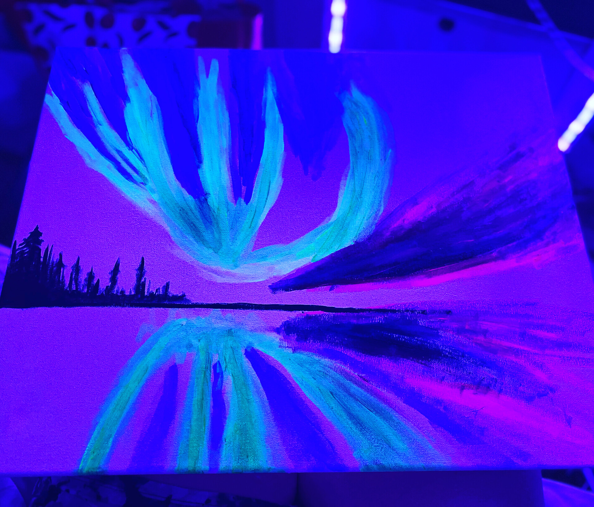 Alana Bell - Northern Lights Painting