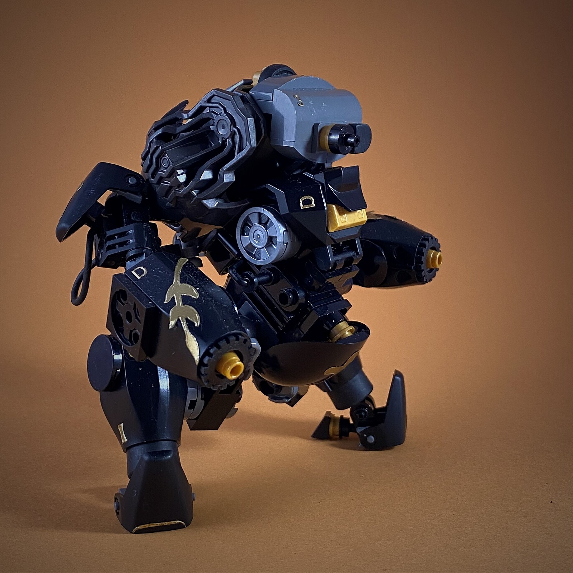 ArtStation - The Saviour Mech