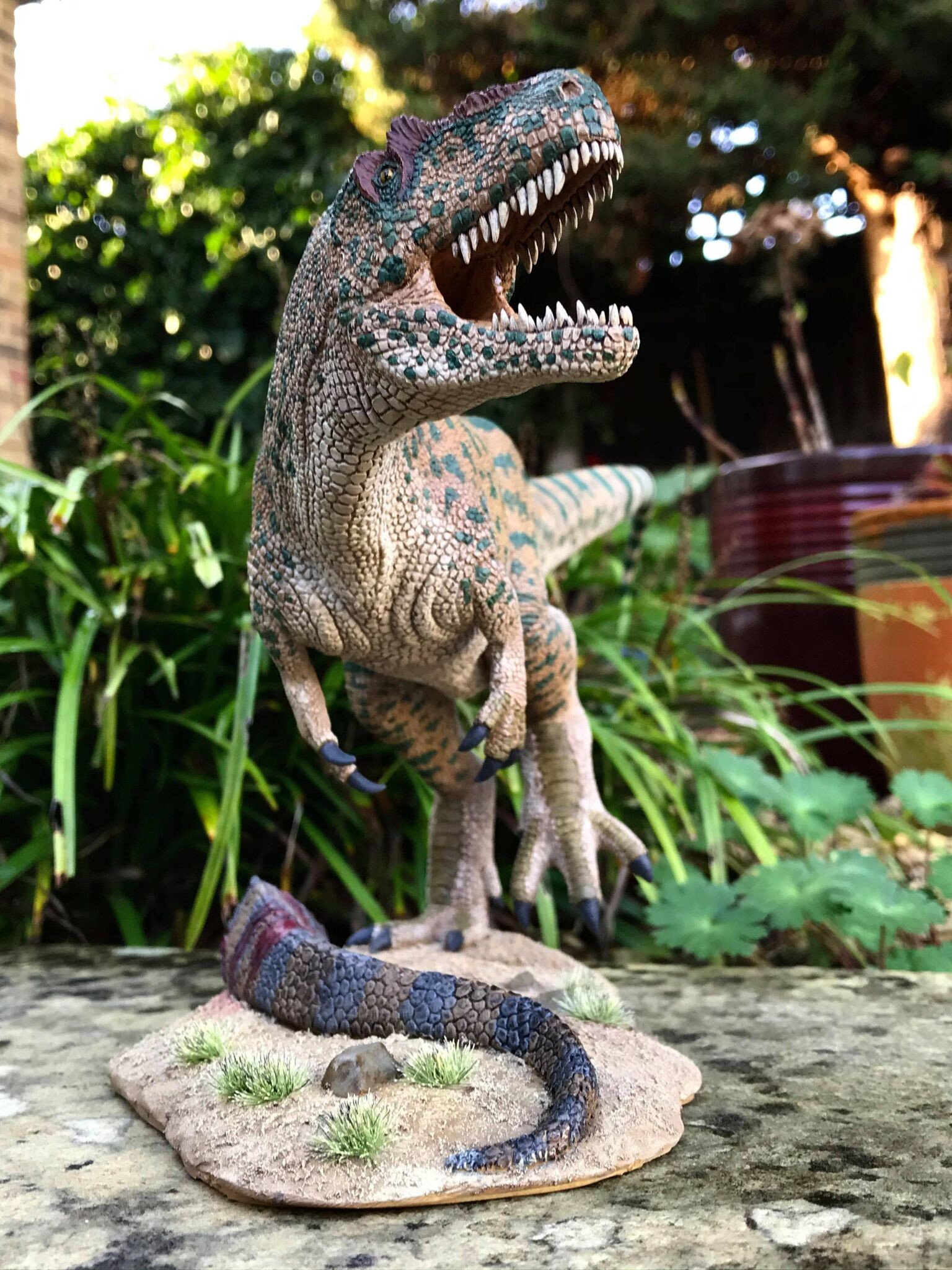 AKRex - Allosaurus fragilis 1:20 Scale Resin Model Kit