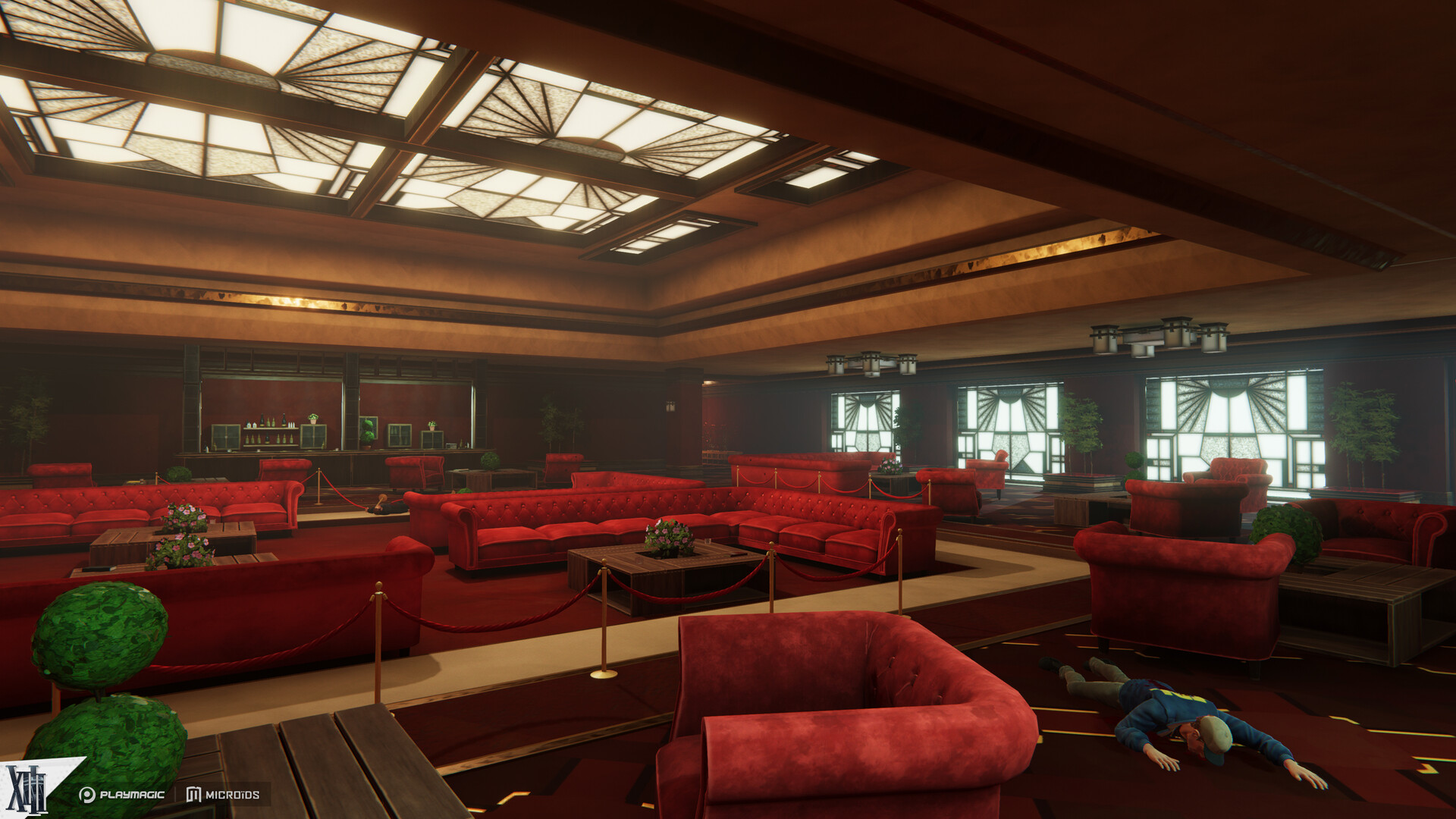 Nick Kasolos - Bristol Hotel - Surveillance