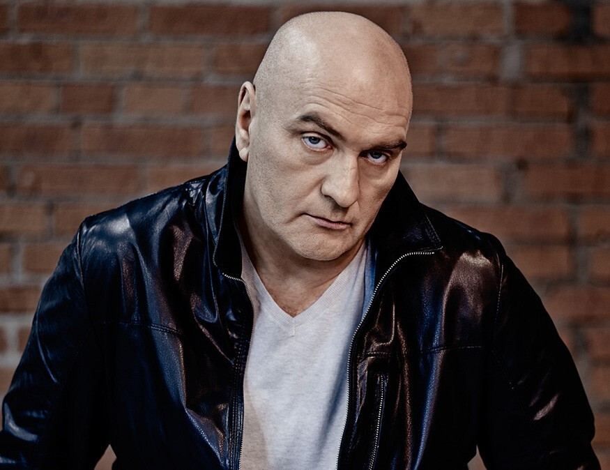 Stanislav Che - Priest warrior