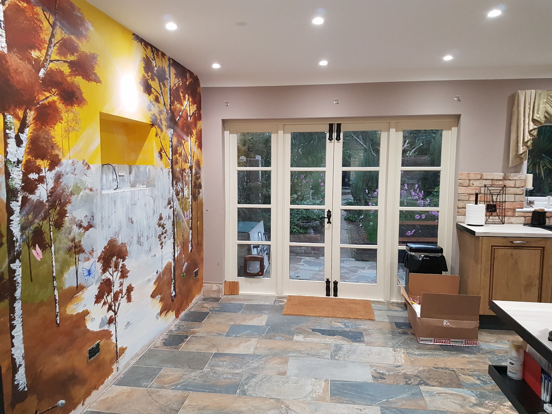 Judy Bellingham - Mural Painting Portfolio