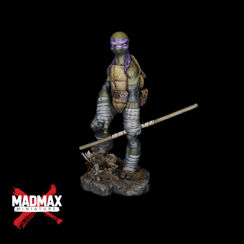 Maxime Croteau - Donatello pose1 - Prey collection studio