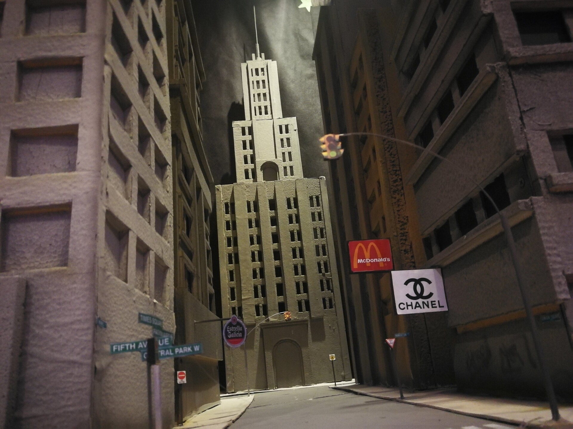 ArtStation - Buinding a miniature city