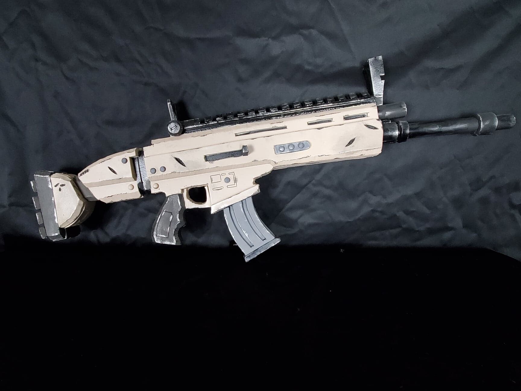 Javier Martinez - Fortnite- Legendary Assault Rifle