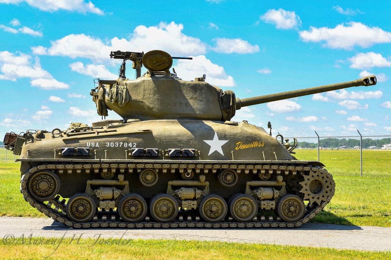 Antonis (rOEN911) Karidis - “Dauntless Rolls On” - Selfridge Military Air Museum