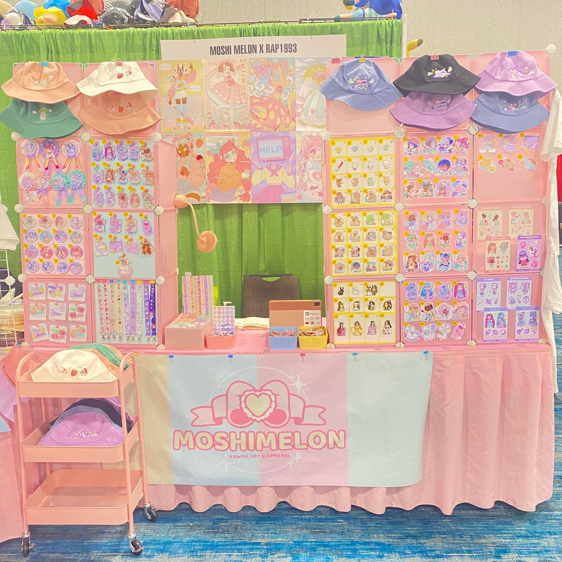 Daylin Correa - Table Displays