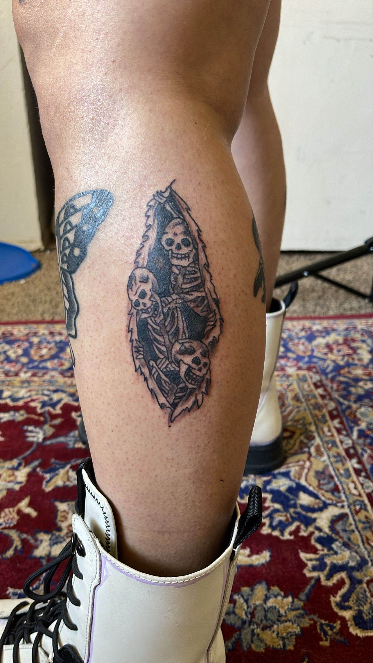 blades of chaos traditional tattoo