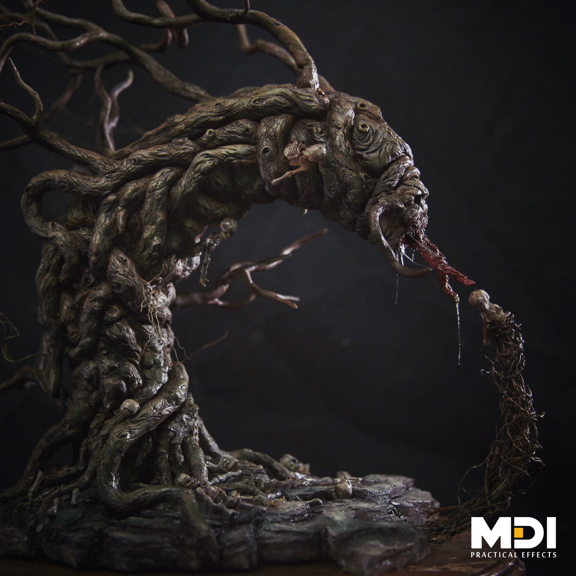 ArtStation - Candle in the Tomb - Corpse tree- 35cm statue