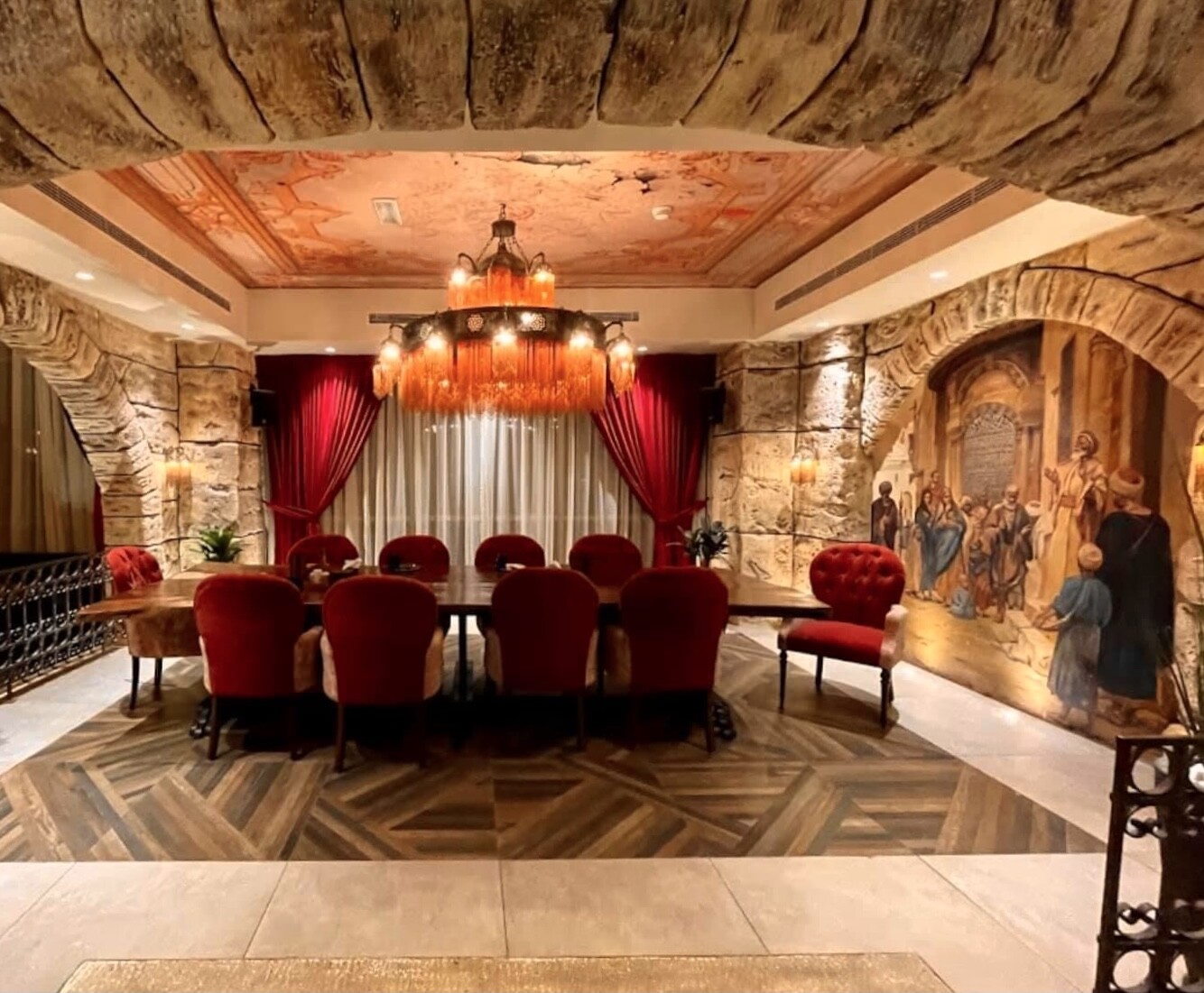 Victoria Petrova - AL MESHWAR RESTAURANT MURALS