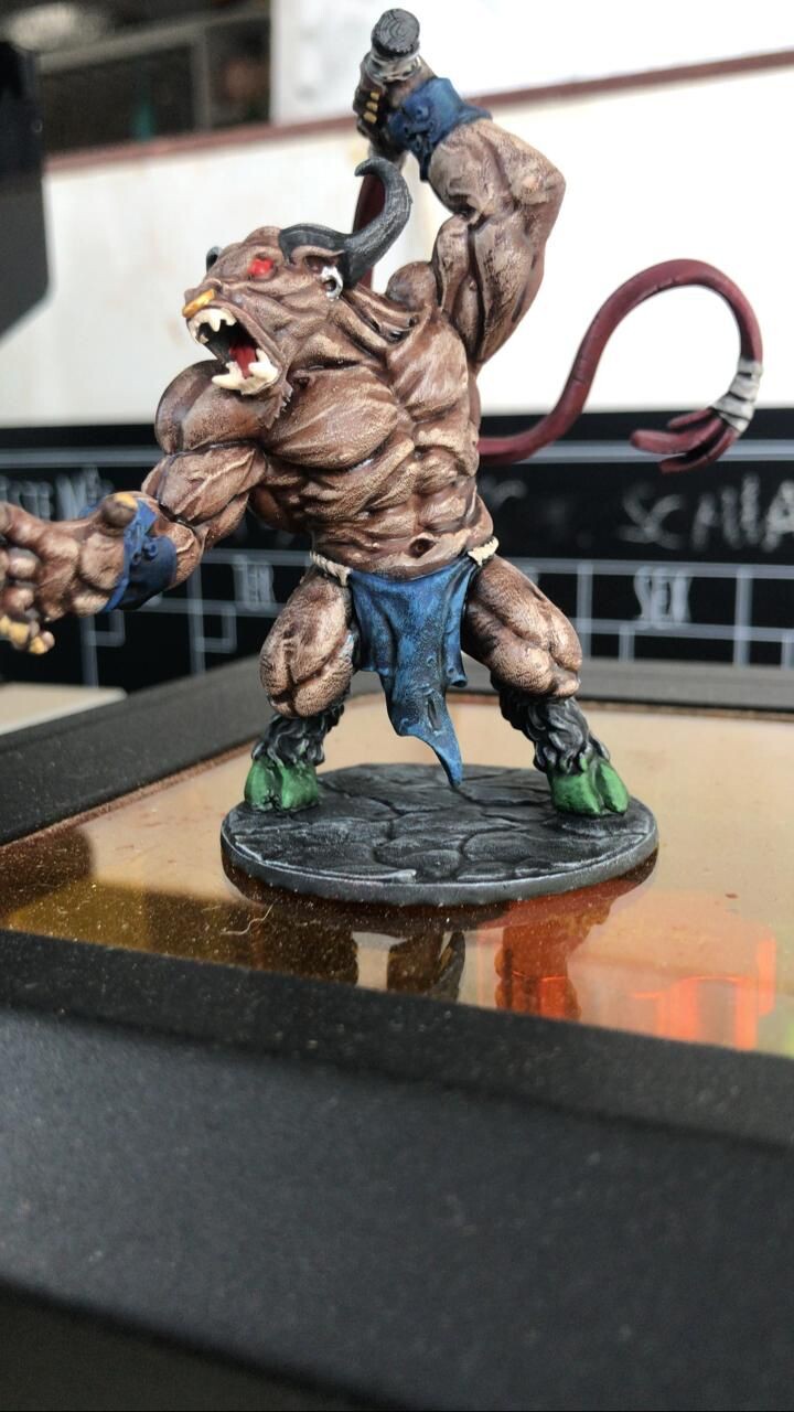 Arthur Felipe - Minotaur Miniature