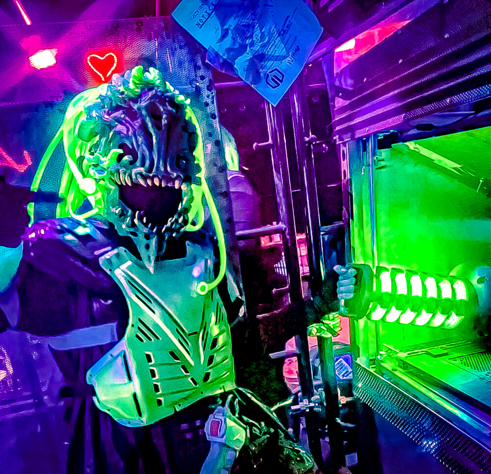 ArtStation - Alien Mask (Neotropolis Festival)