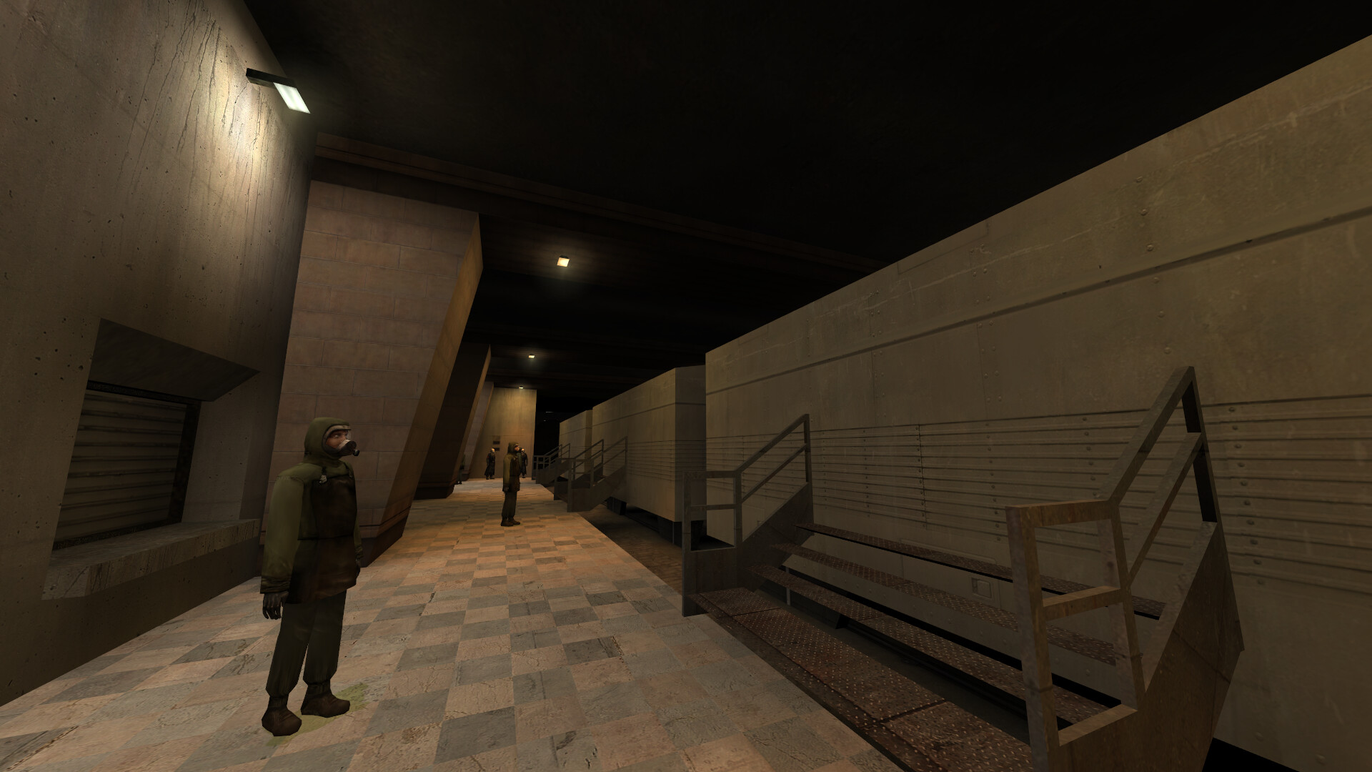 Frank Johnson - Half-Life 2 Beta City 17 Trainstation