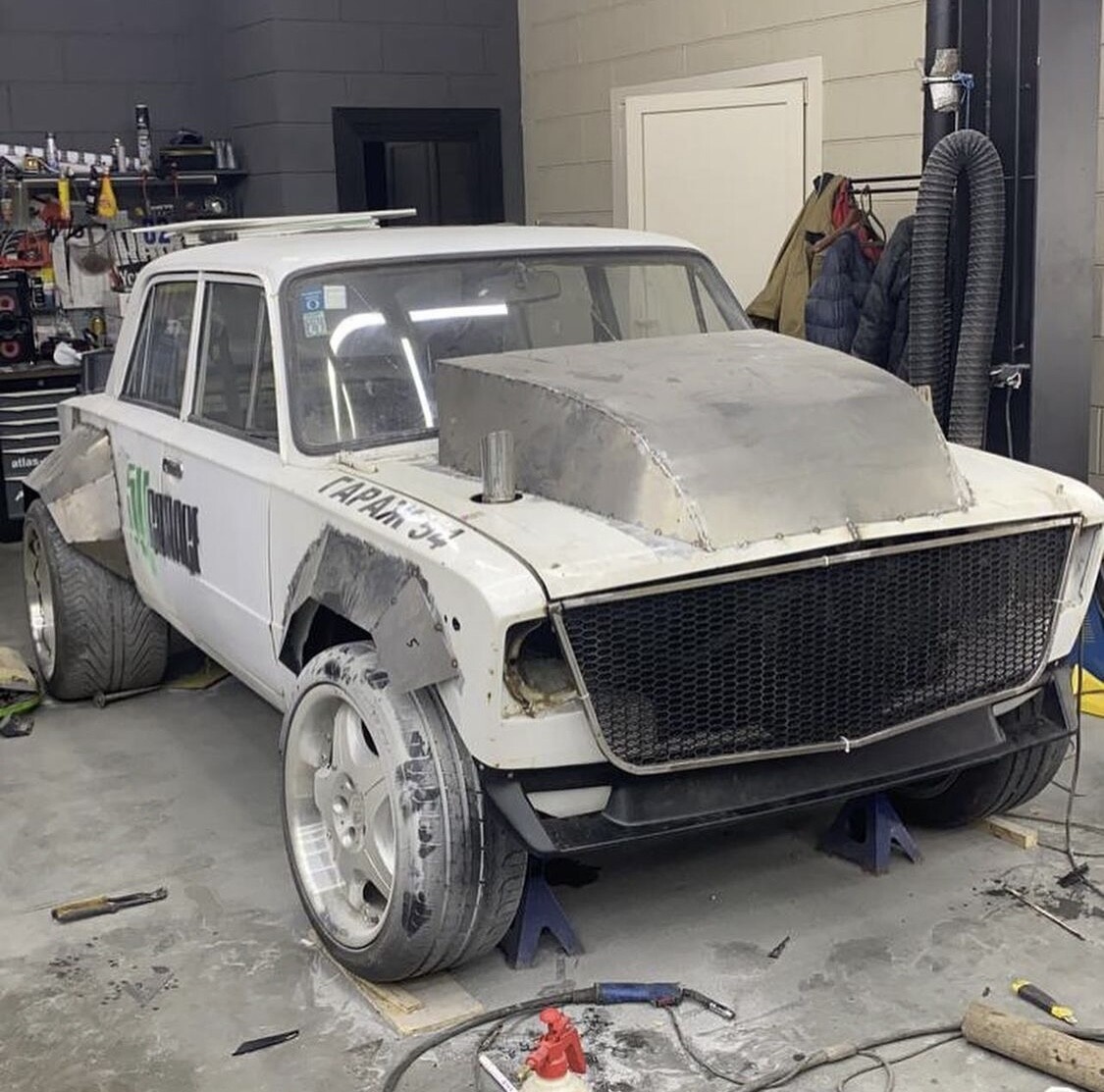 Nikita Davydenko - VAZ 2106 - ZhigaZIL - Ladzilla