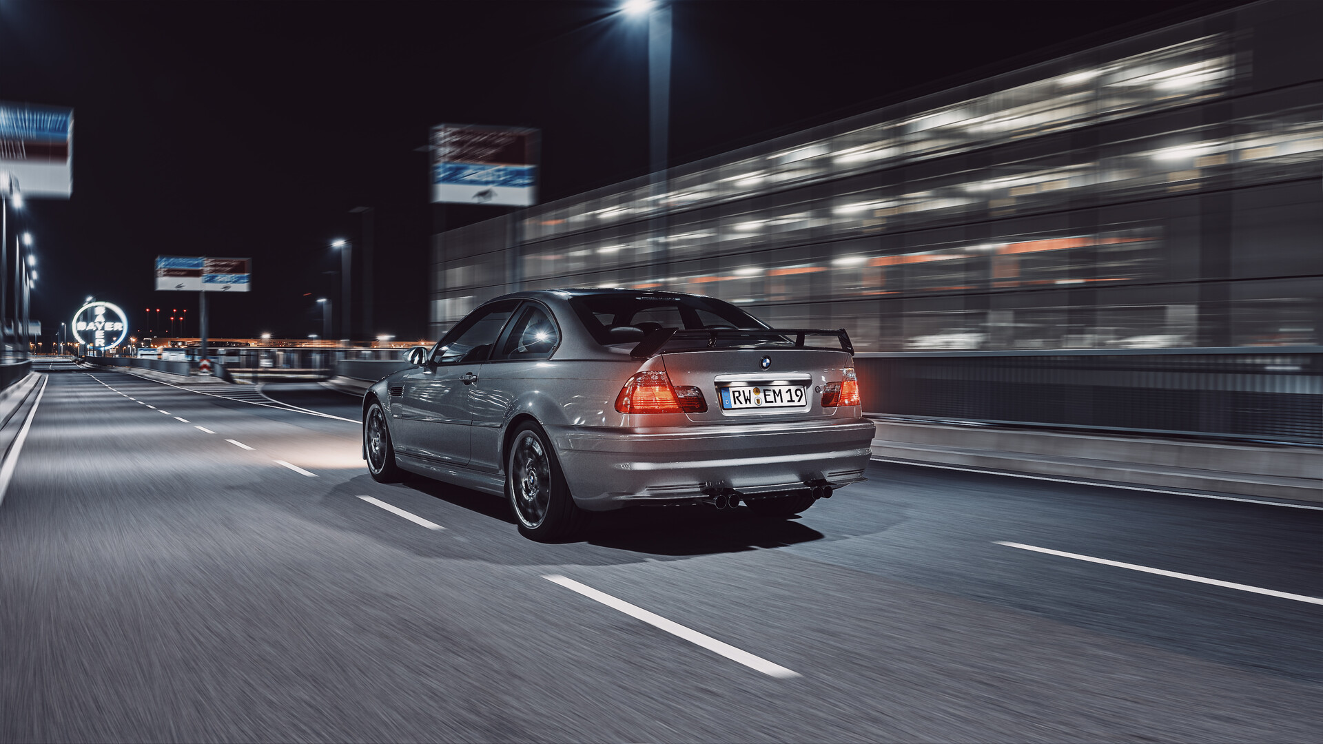 Erik-M1999 - BMW M3 GTR Straßenversion