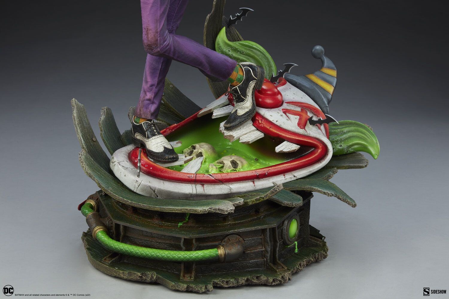 Daniel Bel - Joker Premium Format _ Sideshow Collectibles