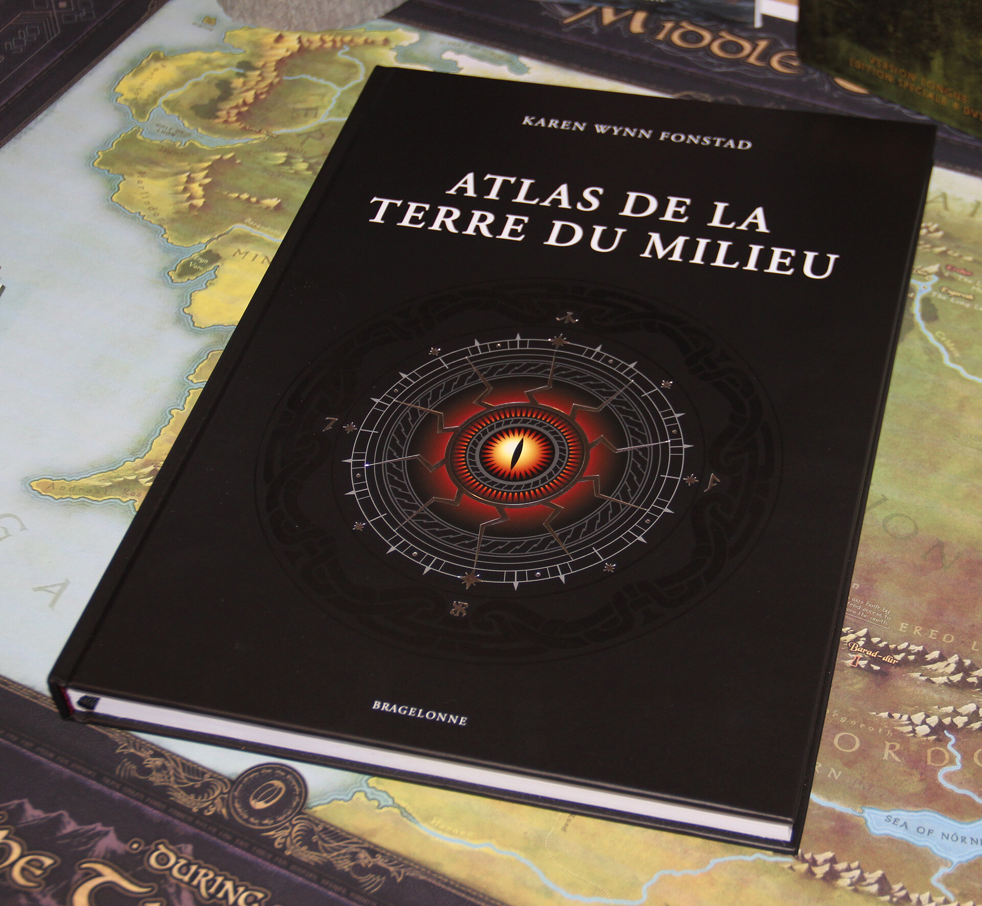 ArtStation - Tolkien - Atlas de la Terre du Milieu - Atlas of the ...